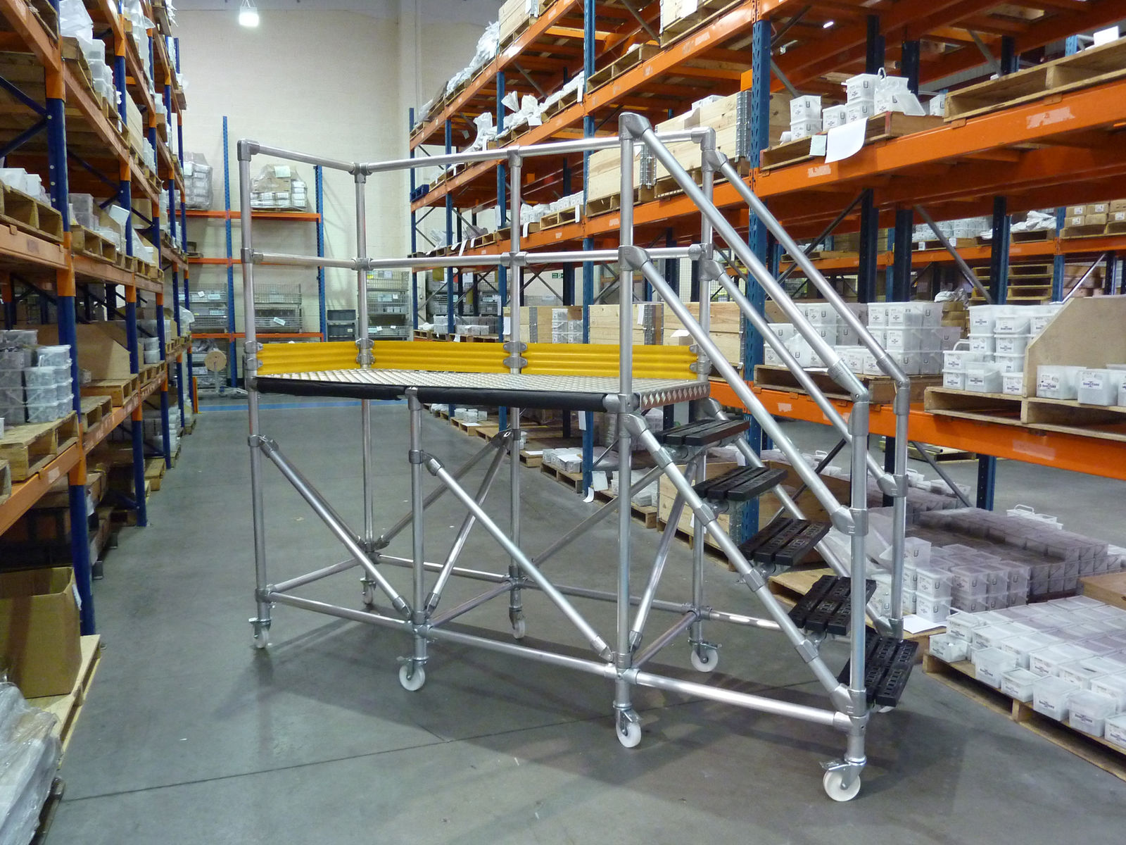 Mobile Work Platforms, Movable Maintenance Stands - Kee Safety