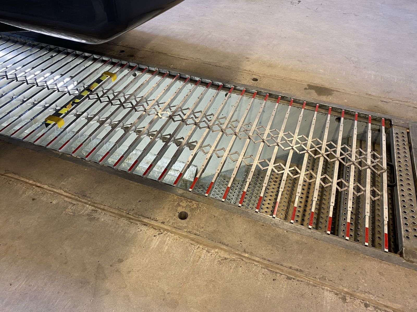 PitProtect® Maintenance Pit Cover for Fall Protection - Kee Safety