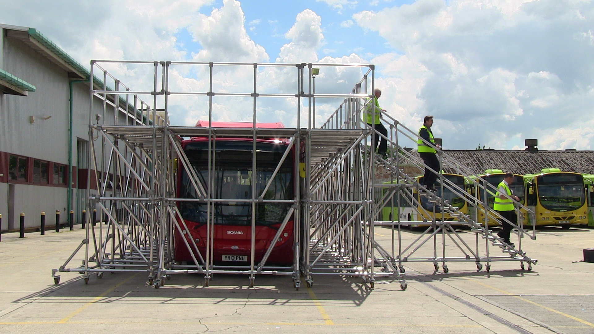 Kee Access® Ramps - DDA Compliant Ramp & Railing System - Kee Safety